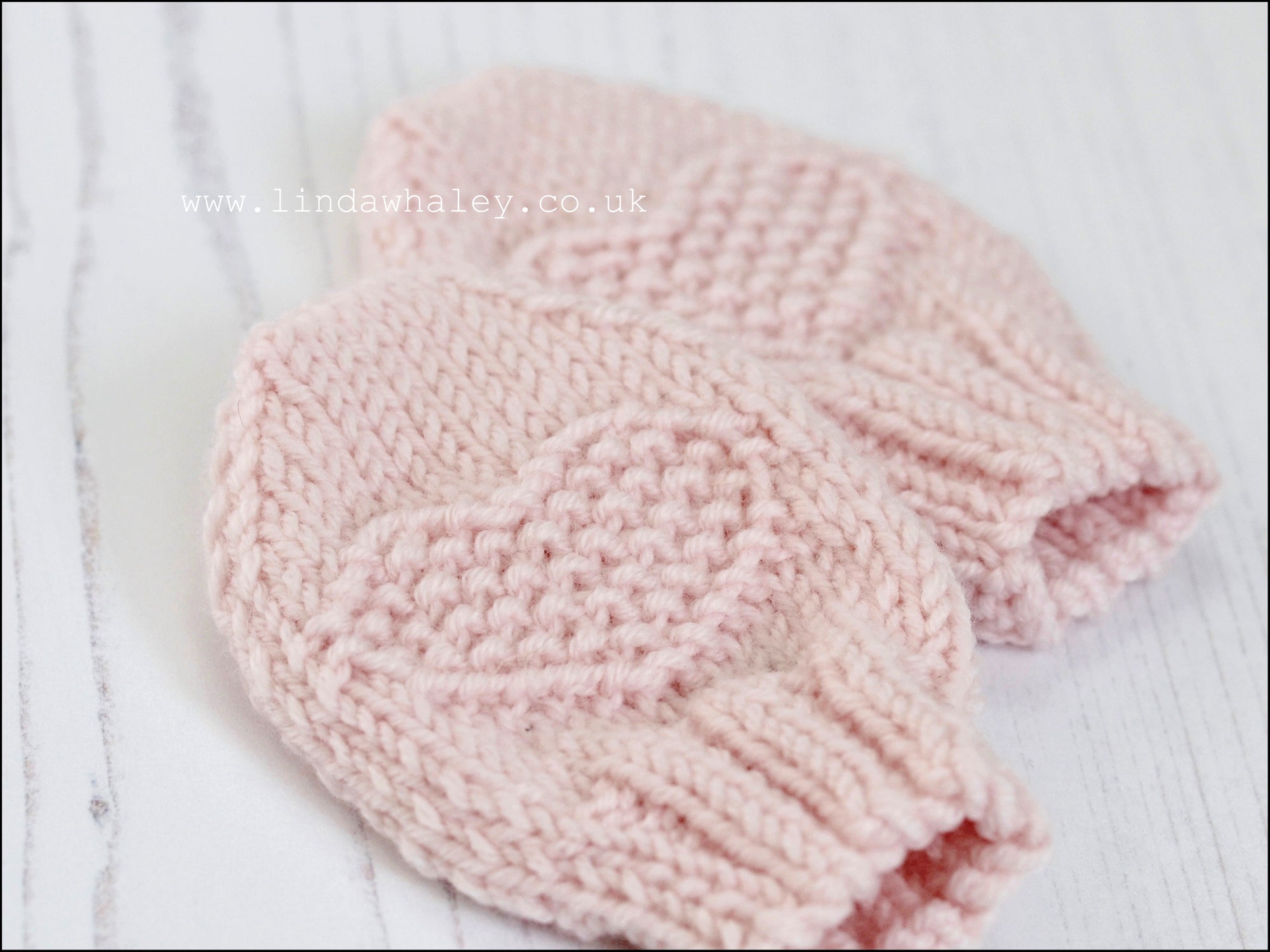 FAY BABY MITTENS – Linda Whaley Knitting Pattern Collections